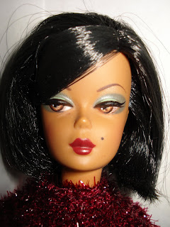 I-Luv-Dolls: Invasion Of The Body Snatchers—Head Swap Doll