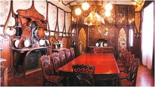 -**Azu**-: Casa Requena