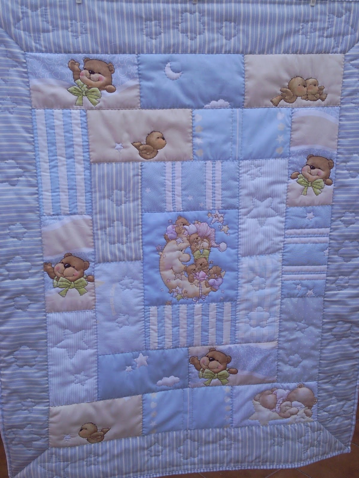 maribel patchwork y algo mas: colcha de bebe para Javi