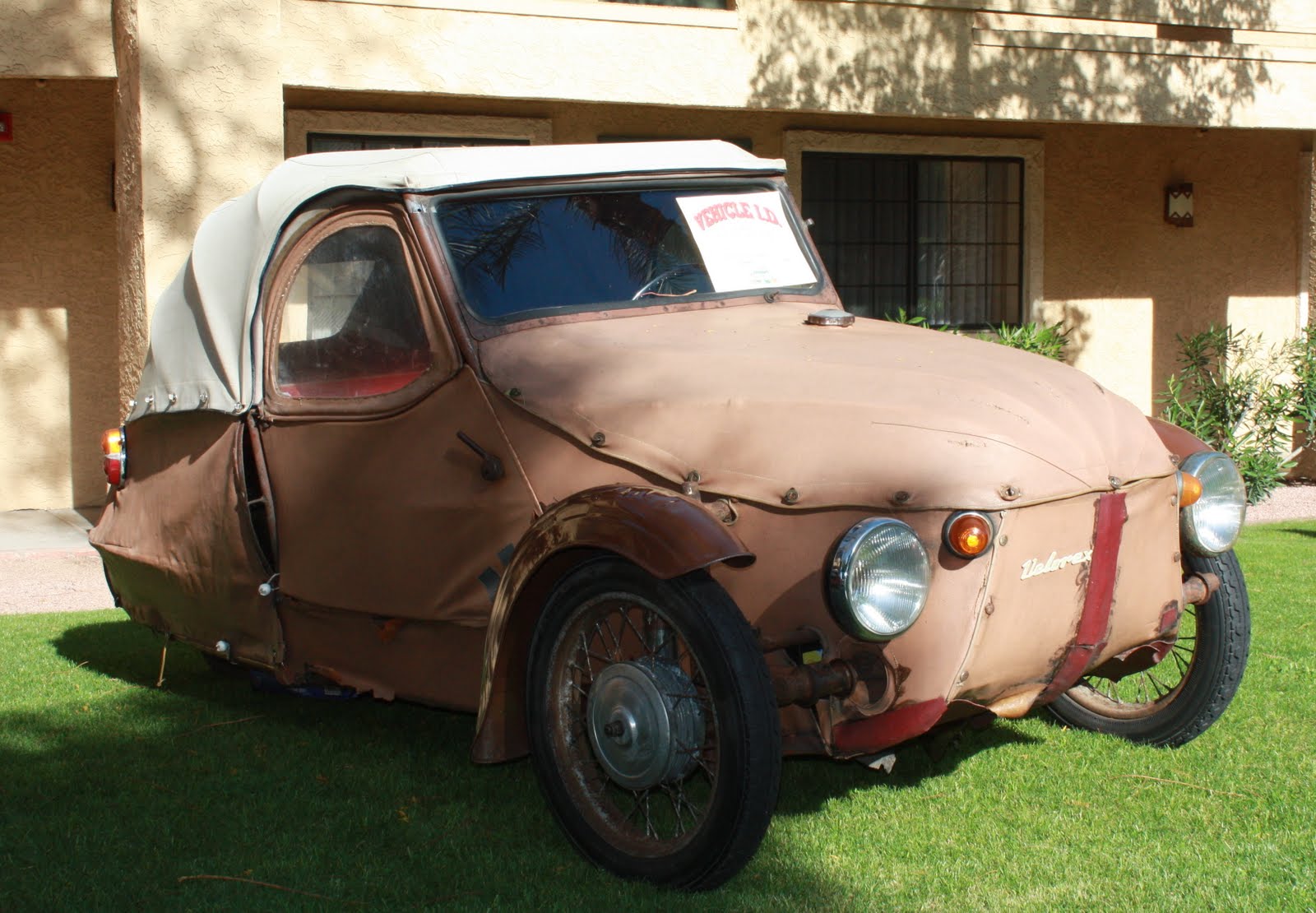 Just-a-mere: Unique Little Cars in Arizona