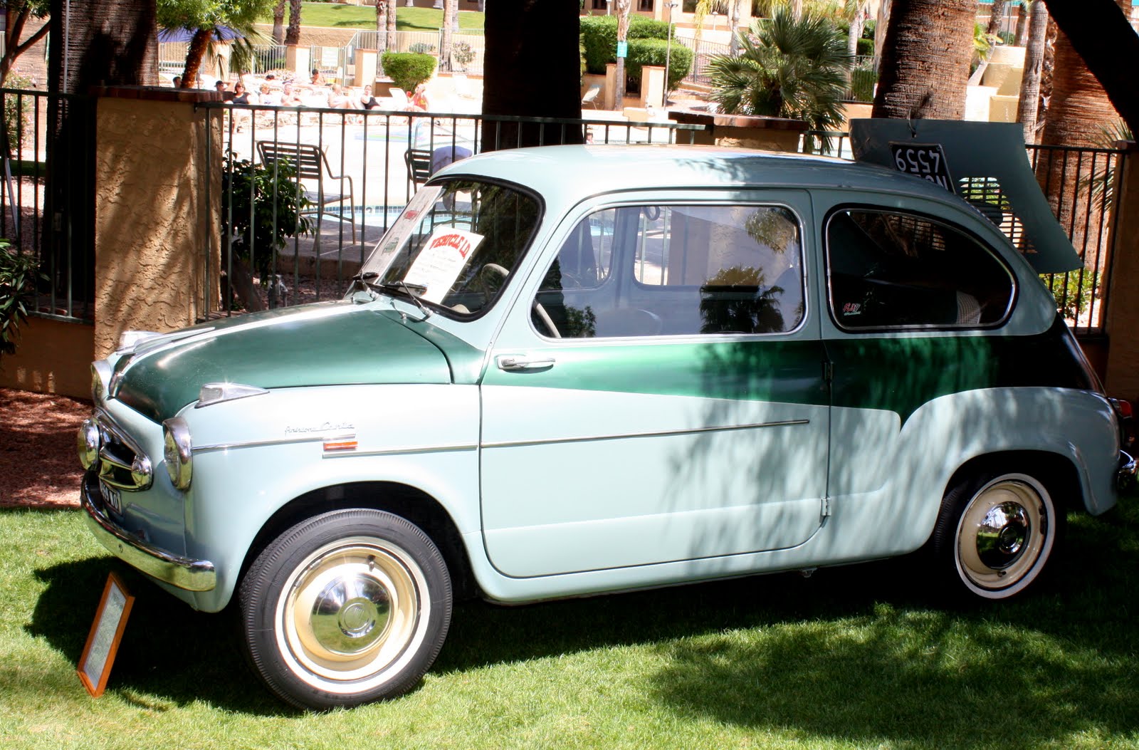 Just-a-mere: Unique Little Cars in Arizona