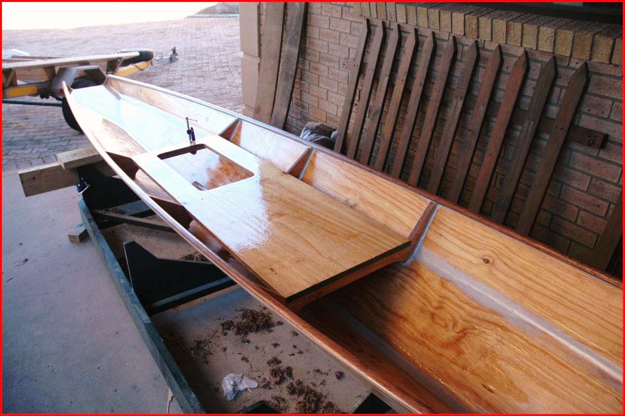 CKD Boats - Roy Mc Bride: Building the Bombaloza scull boat number one.