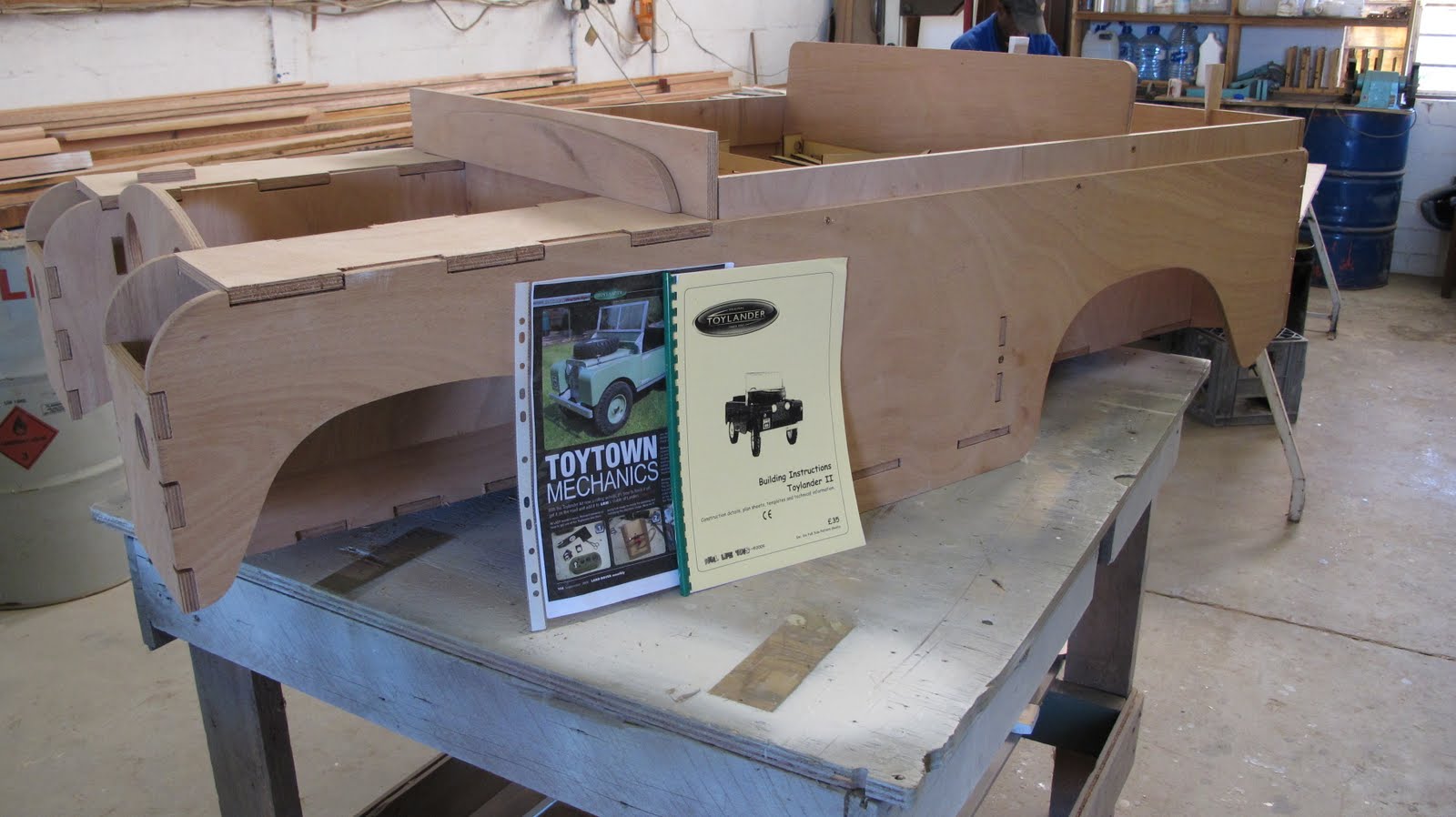 CKD Boats - Roy Mc Bride: Toylander plans arrive