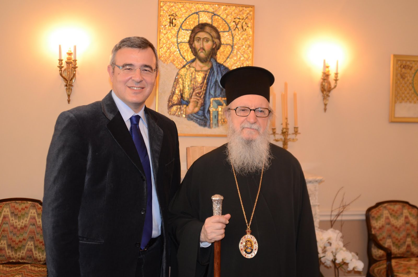 Ιδιωτική Οδός: Ο ΑΡΧΙΕΠΙΣΚΟΠΟΣ ΑΜΕΡΙΚΗΣ ΔΗΜΗΤΡΙΟΣ ΣΥΝΑΝΤΗΘΗΚΕ ΜΕ ΤΟΝ ...