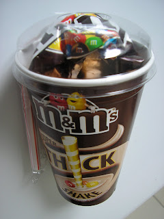 FOODSTUFF FINDS: M&Ms Milkshake [Super Thick Shake] (Makro)