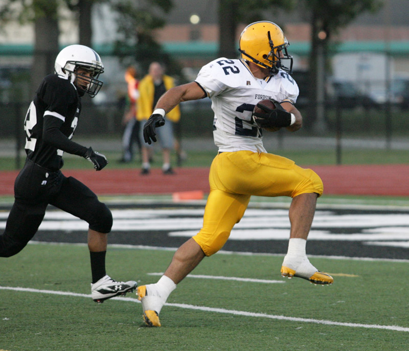 Another Look: A Closer Look at a Selection of Photos from the Press ...