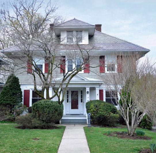 Content in a Cottage: 1915 Architectural Design for The American Foursquare