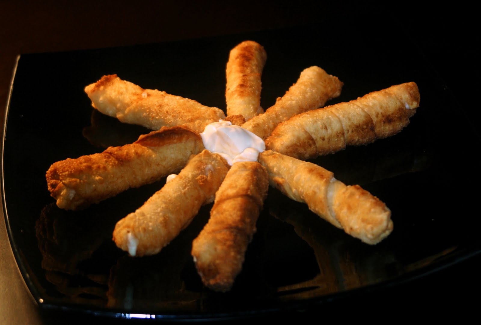 CAROLINE´S CREATIVE FOOD: TEQUEÑOS