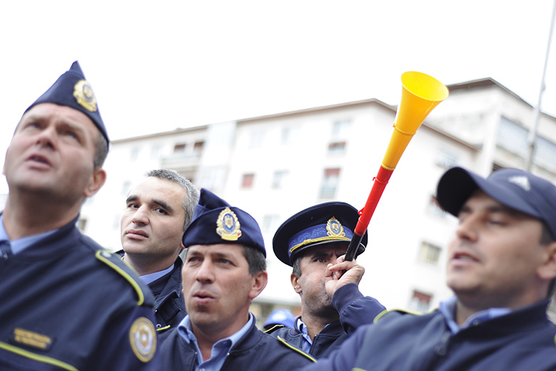 sebastian sascau: Romanian Police at 75%