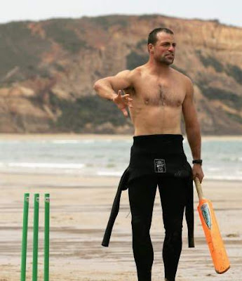 Favorite Hunks & Other Things: Also celebrating today July 18th