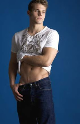 Favorite Hunks & Other Things: Guy Most Wanted Under the Christmas Tree ...