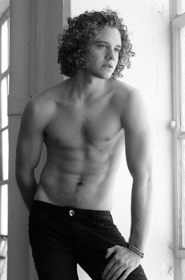 Favorite Hunks & Other Things: Model Of The Day: Jonny Weston
