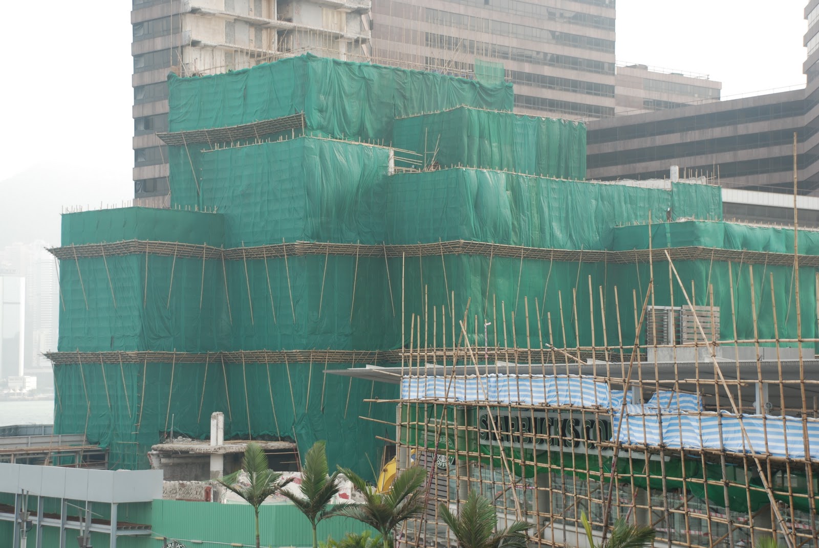 Movimente: Andaimes de Bambu em Hong Kong