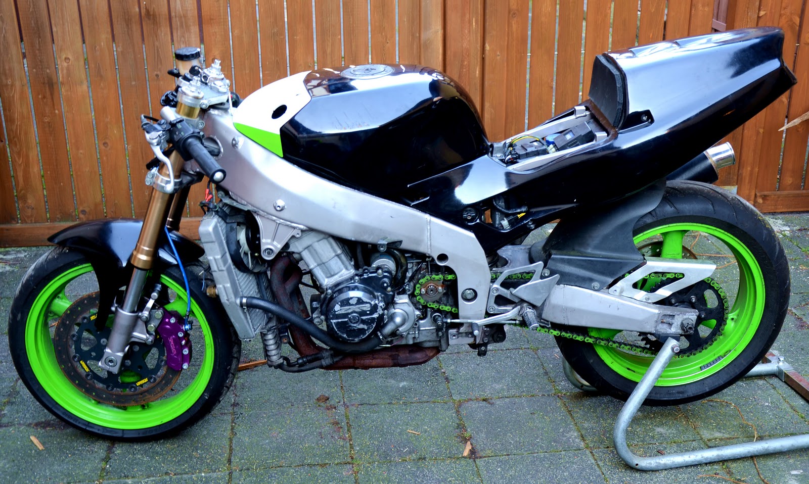 Umbau ZXR 400