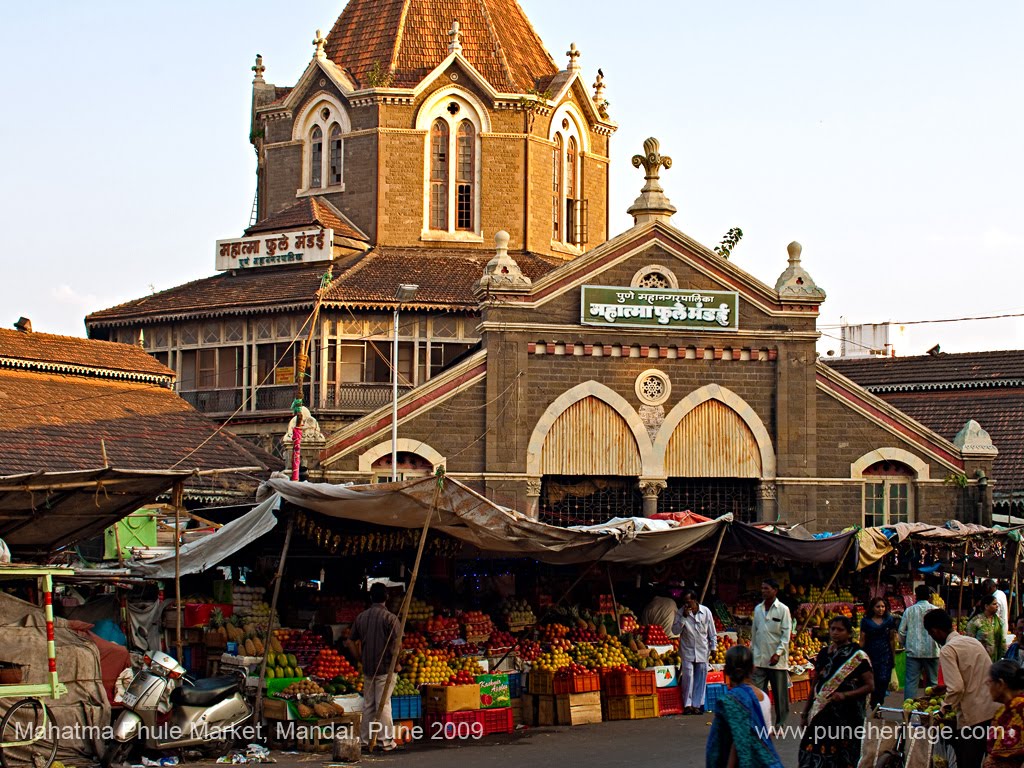 Pune Heritage: Mahatma Phule Mandai