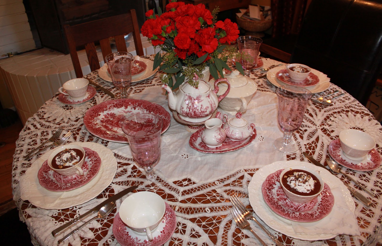 In and Out My Nest: Valentine Tea Time