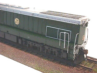 阿Lam: Kitbashing an EMD G16 model in HO scale