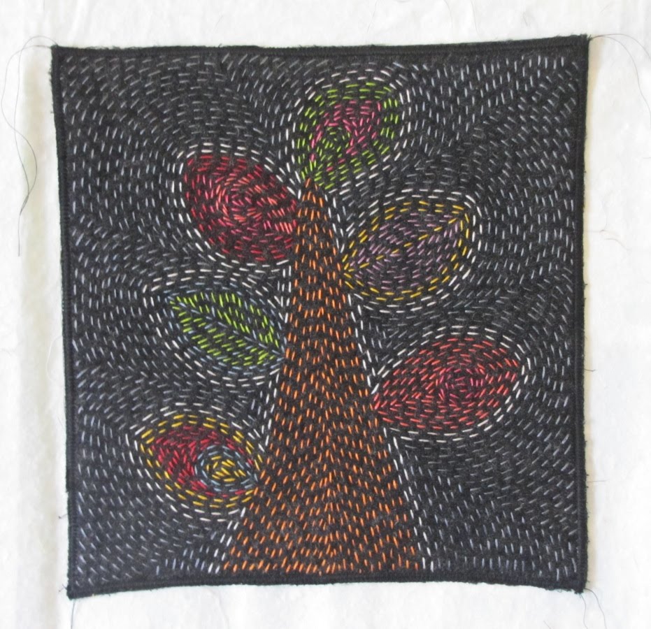 Alamosa Quilter: Stitched Tree is Finished