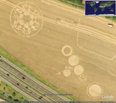 World Most Amazing Places: Crop Circles