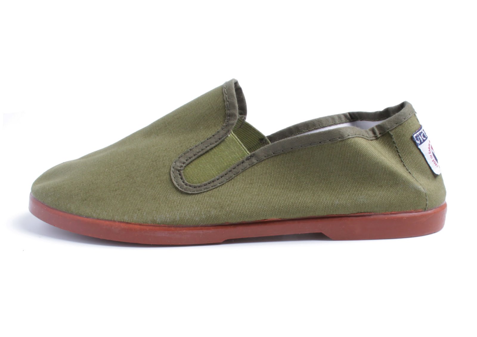 FFW: VICTORIA REVIVLAS GONG FU TRADITIONAL SHOEMAKER SINCE 1915