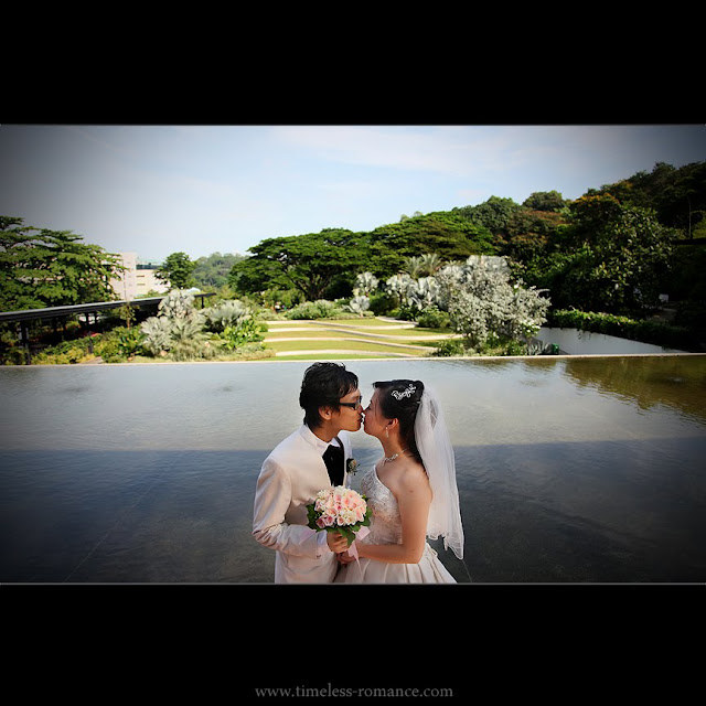 TIMELESS ROMANCE PHOTOGRAPHY