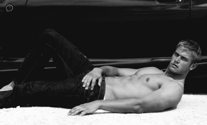 BOGOSS LAND: Steve Bugg