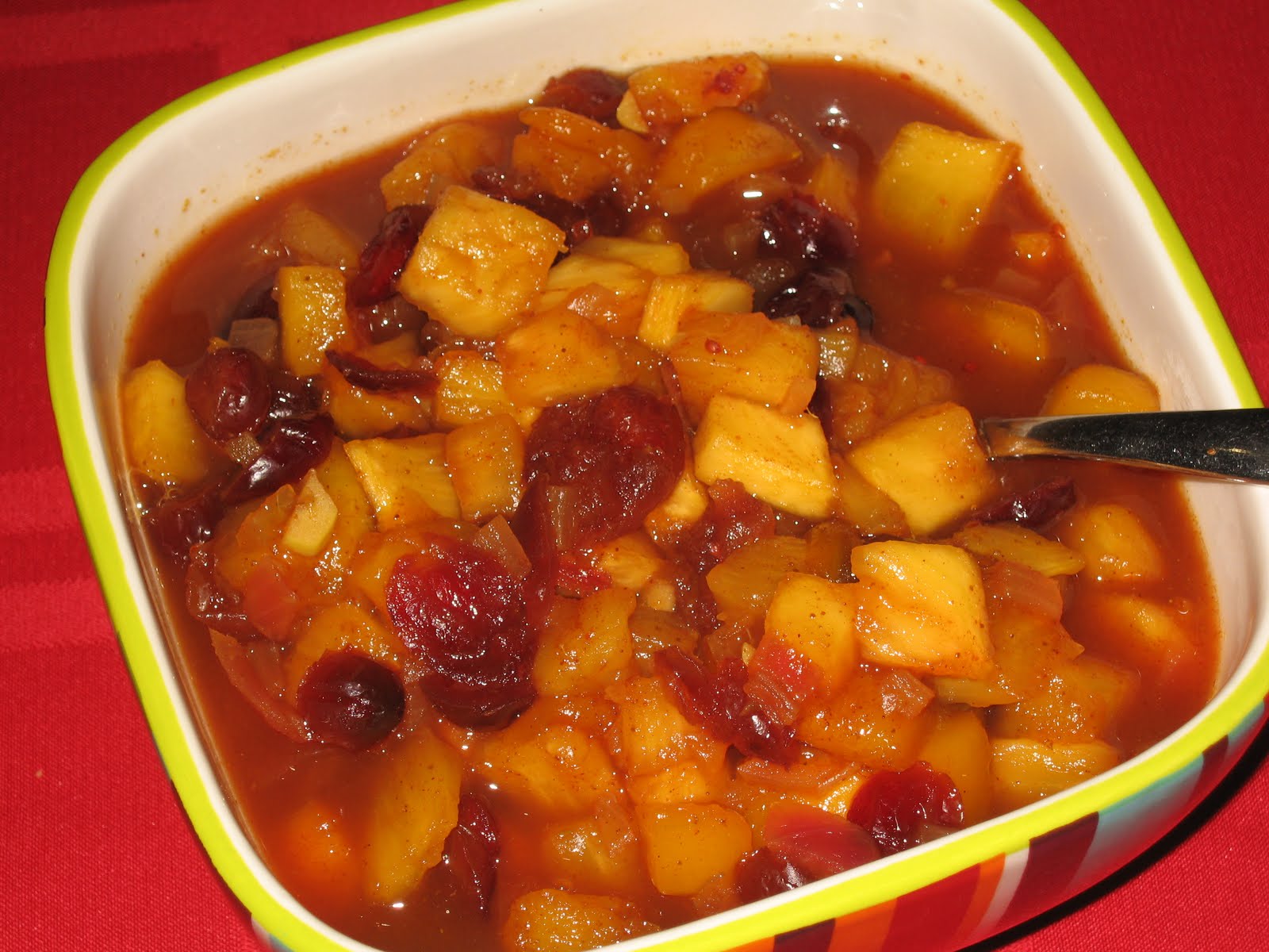 Maybeads: Hump Day Recipe ~ Pineapple-Mango Chutney
