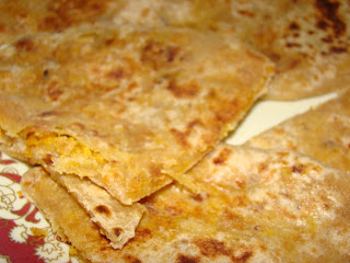 palate corner: muli ka paratha / stuffed raddish paratha