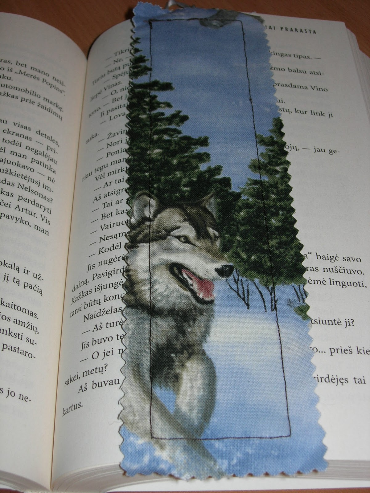 Bookmarks collection from around the world: Wolf
