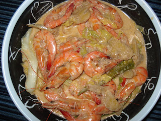 Recipe Hotline: Prawns in Coconut Milk ( Ginataang Sugpo)