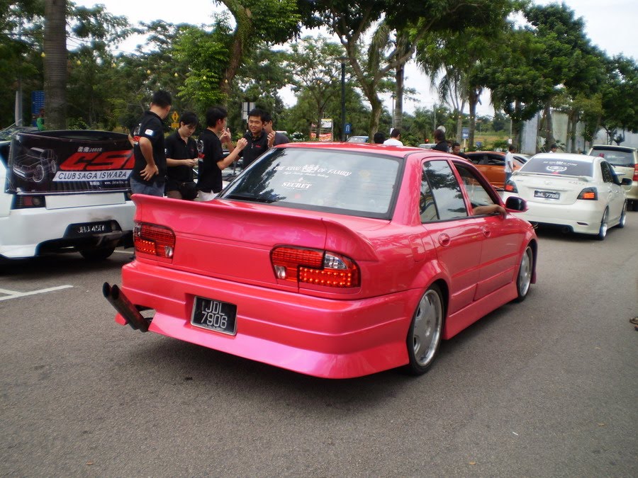 Gejebe: Proton Wira Sedan Modified