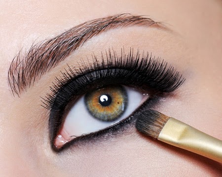 Beauty and Elegance: Smokey Eyes