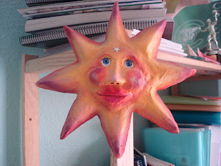 V E T E A T O M A R...C O N C I E N C I A: Sol papel maché