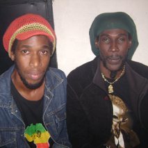 RAS TONTON FYA BURNING: Entrevista com Vaughn Benjamin, vocal do Midnite