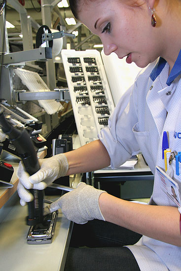 Science & Technology: Take a Tour of Nokia Factory