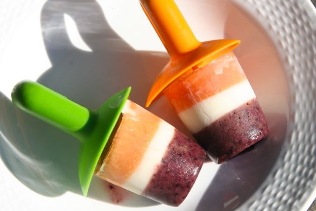 The Petaluma Mothers' Club Blog: Fun Food Friday: Easy Popsicles