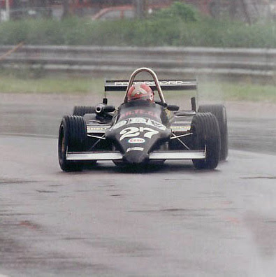 Continental Circus: O piloto do dia - Alex Caffi