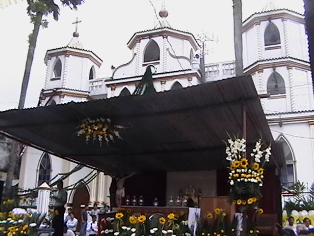 parroquia de San Miguel Arcangel, Pochuta: Parroquia de San Miguel ...