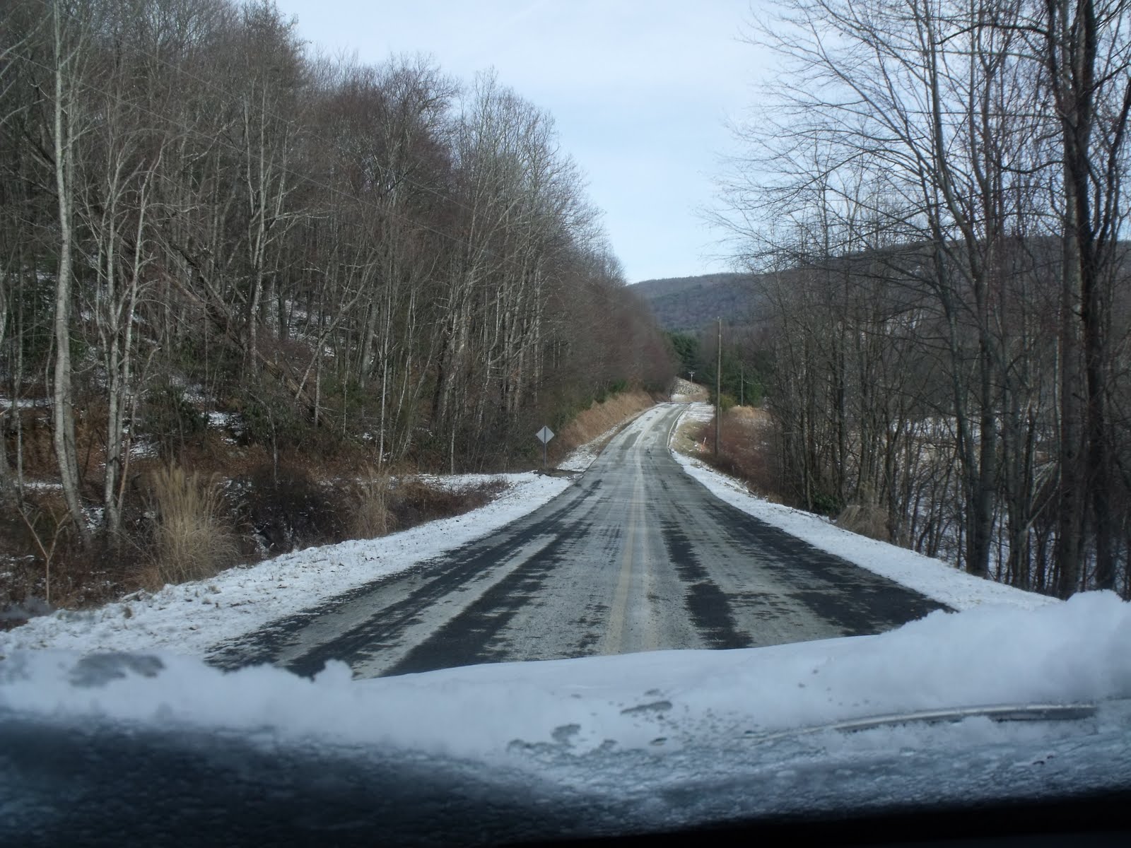 WATERFALL ROAD: ICY MOUNTAIN ROADS