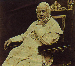 Desde el manicomio: Pío Nono y el pionono