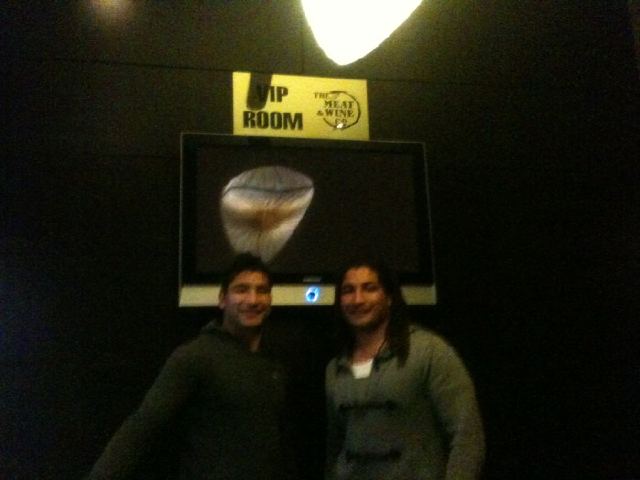 Faingaa Twins: Twitter Photos by @FaingaaTwins (Saia & Anthony Faingaa) I