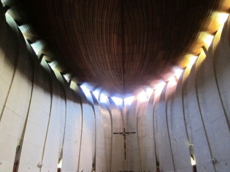 art design kitsch ...: a church like a boat