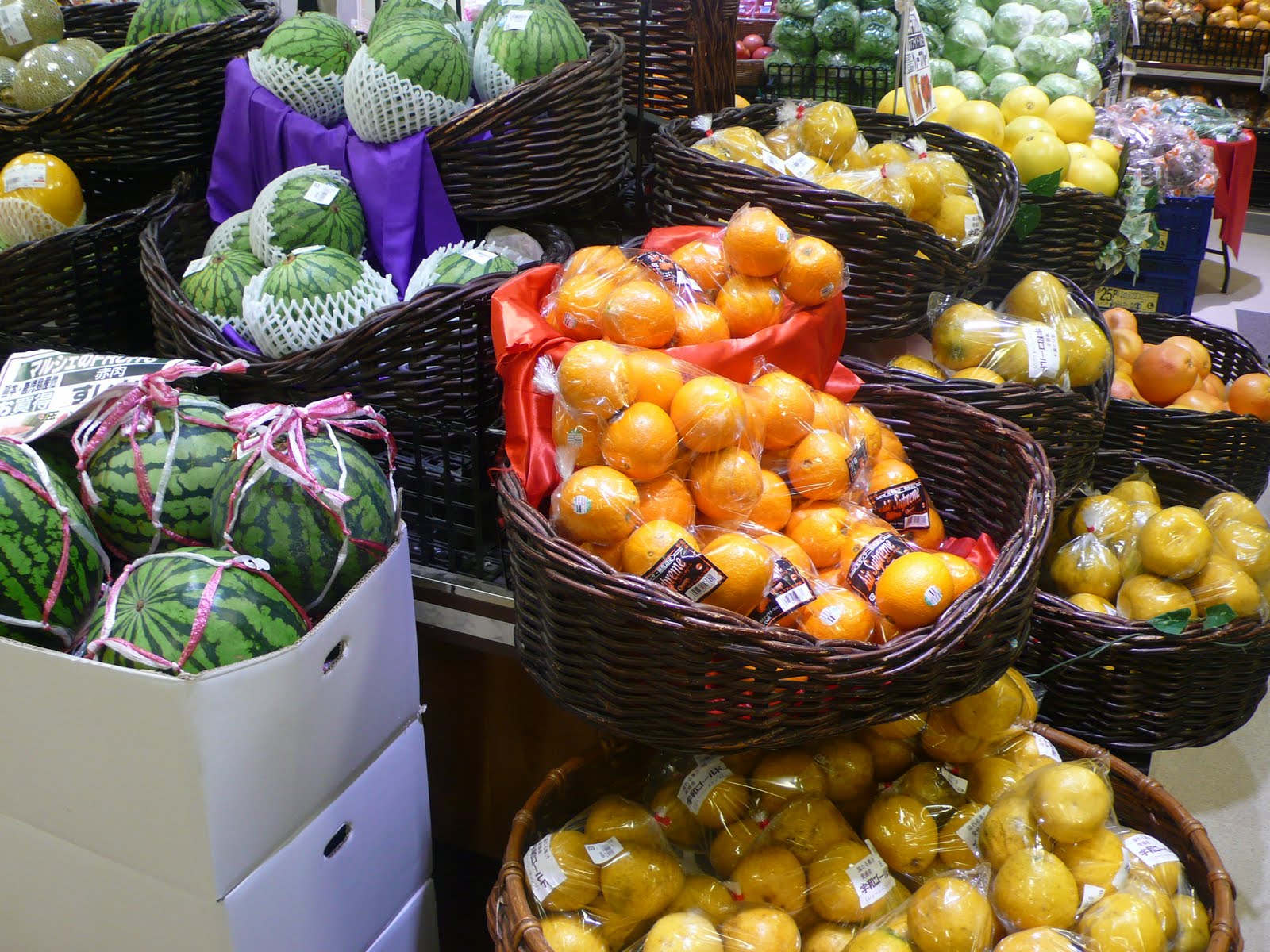 Food Endeavours of the Blue Apocalypse: Japan #15 – Overpackaging