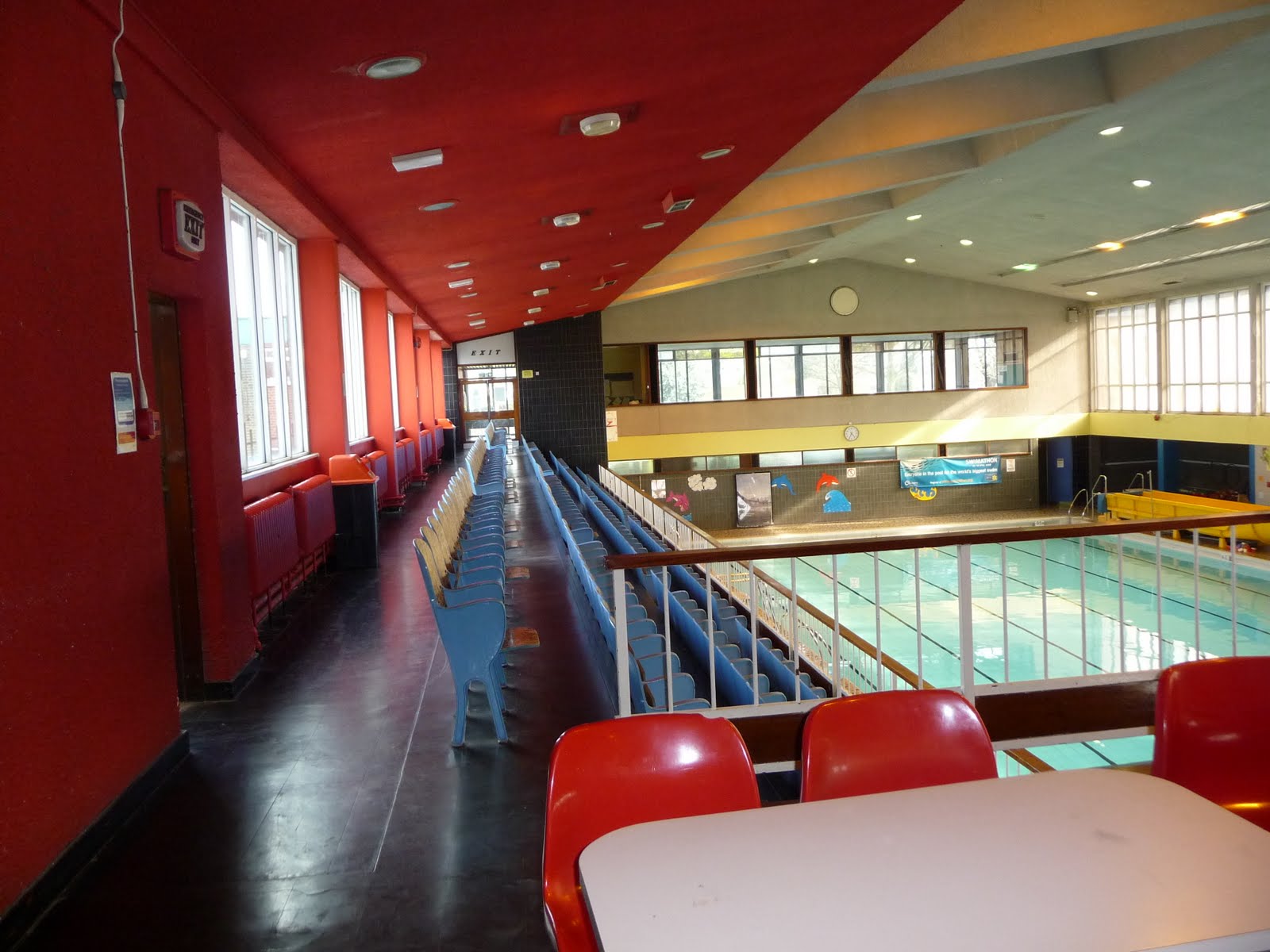 Coseley Baths Wall of Shame: Pictures of Coseley Baths in happier times