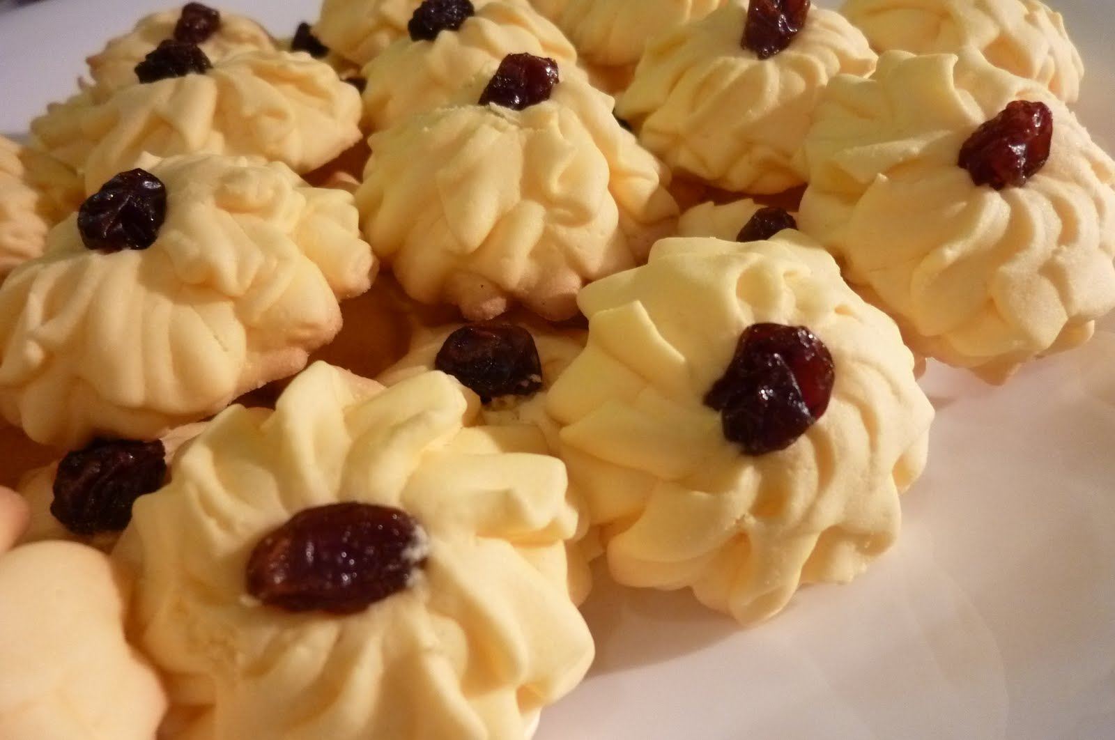 INCREDIBLE RECIPES: Kuih Semperit