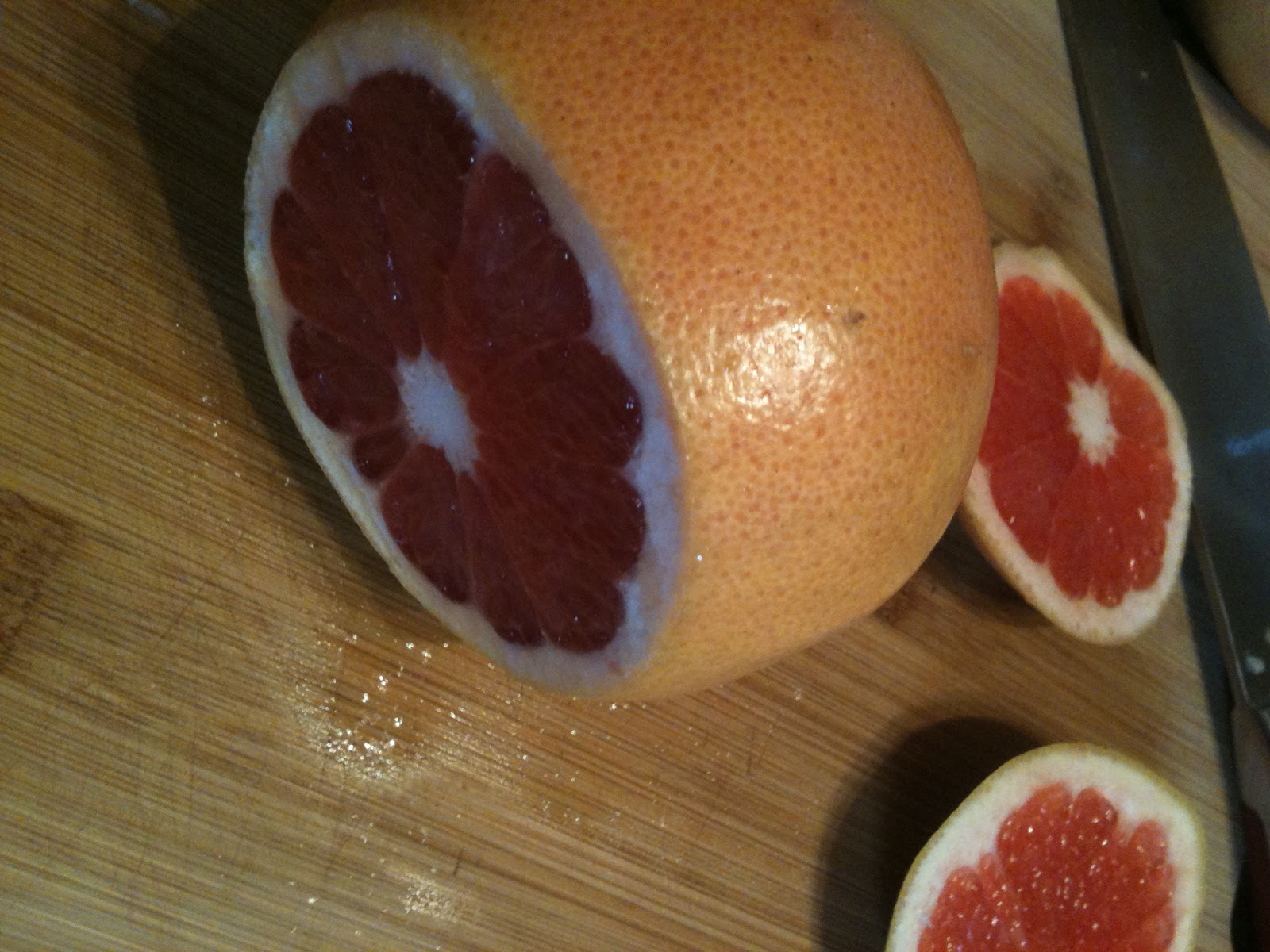 Midwest Vegan: Vegan MoFo: How to Supreme a Citrus Fruit