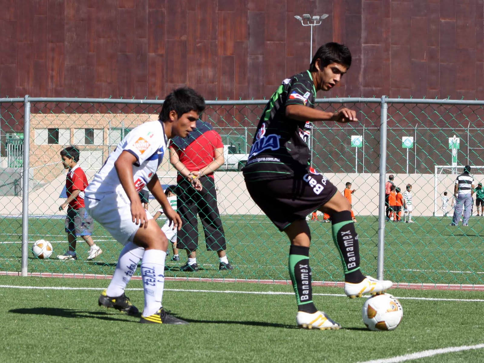 guerreporte: Duelo Disputado entre Conjuntos Norteños