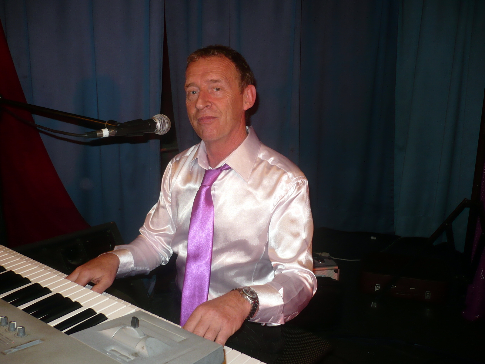 Le Blog de la Danse de Salon: Patrick ROBIN à Ferrières - 45