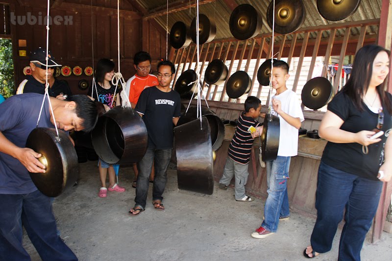 What did you see today?: Kudat - Sumangkap Gong Making