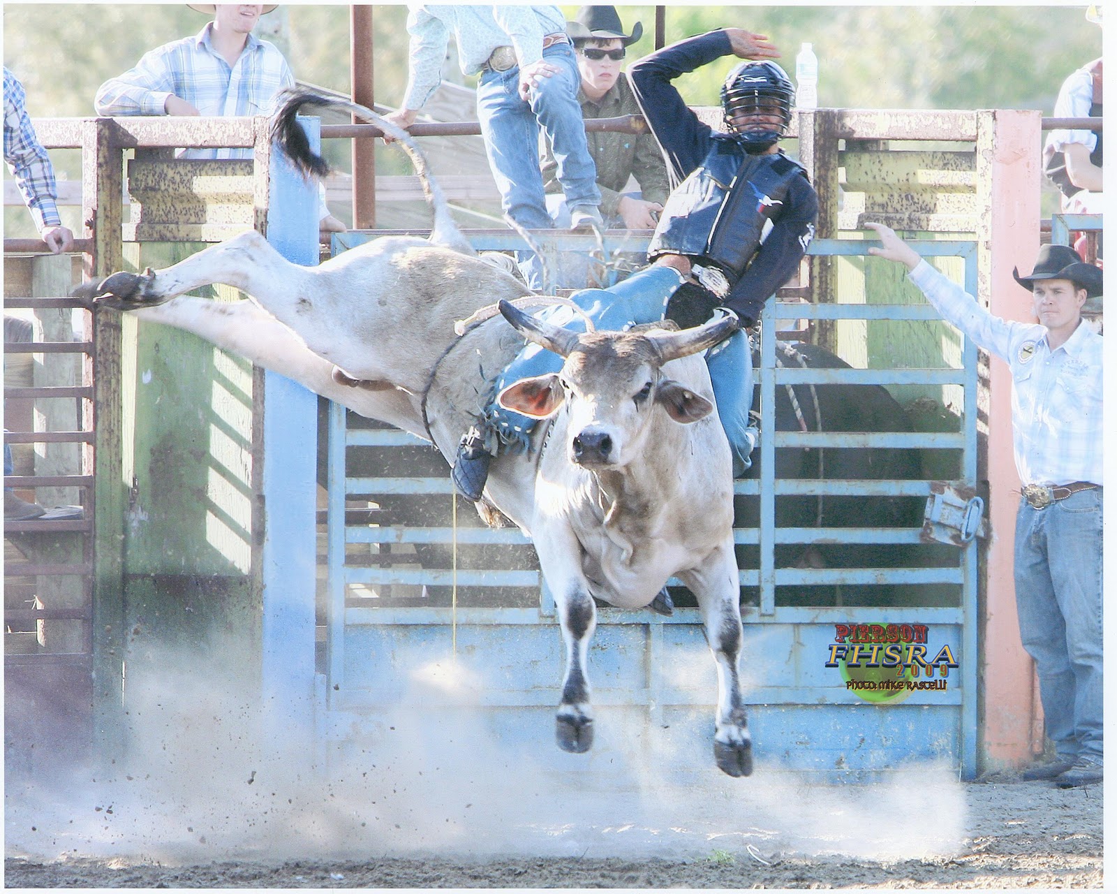 The Brian Earl Foster Invitational Bull Riding: Here is a sneek peek ...
